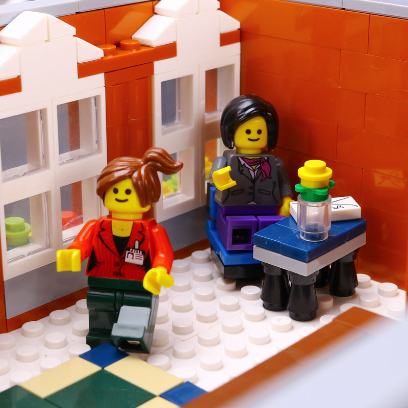 15003 THE TOWN HALL | CREATOR